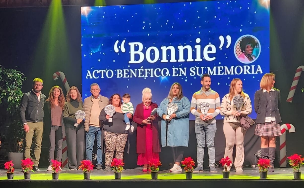Acto benéfico en memoria de "Bonnie" - Ayuntamiento de Manilva